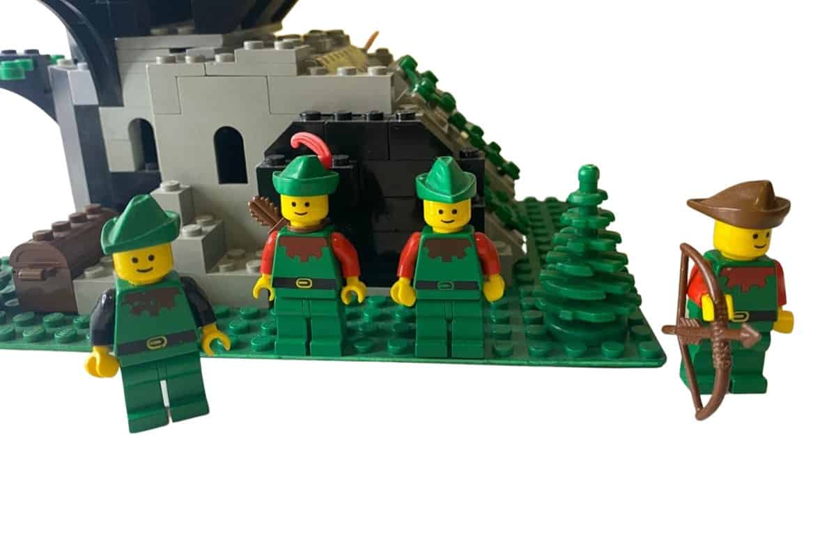 10 Best LEGO Sets Of The 1980s | 8-Bit Pickle